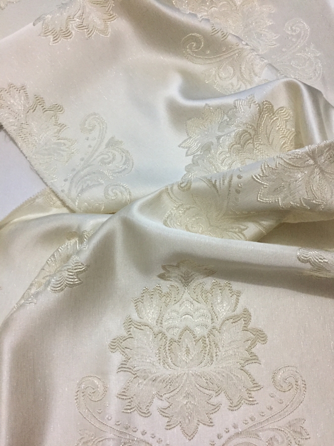 Draperie Crem Cu Model Regal, Otto House