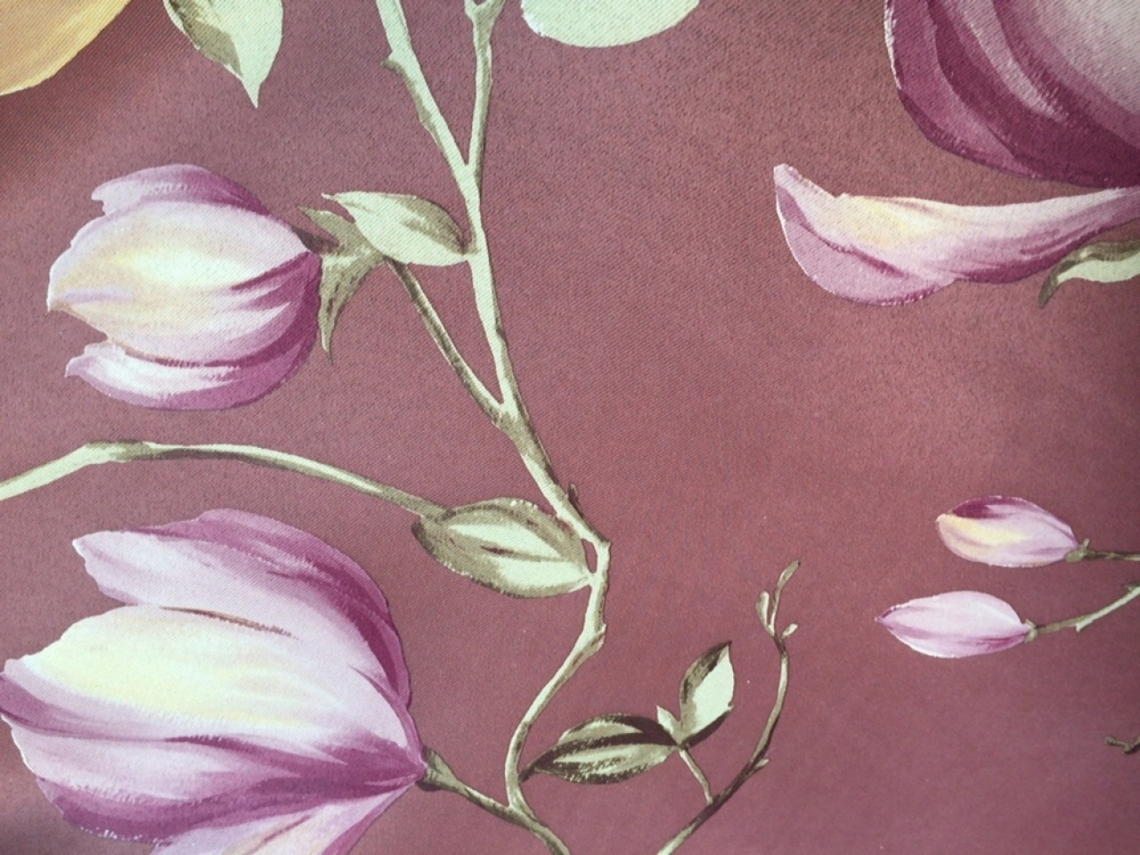 Draperie Blackout Cu Model Vintage Model Flori Cu Fond Mov, Otto House