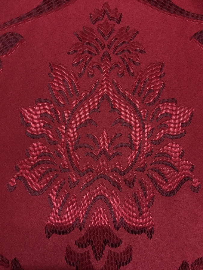 Draperie Cu Model Regal Rosu-negru, Otto House
