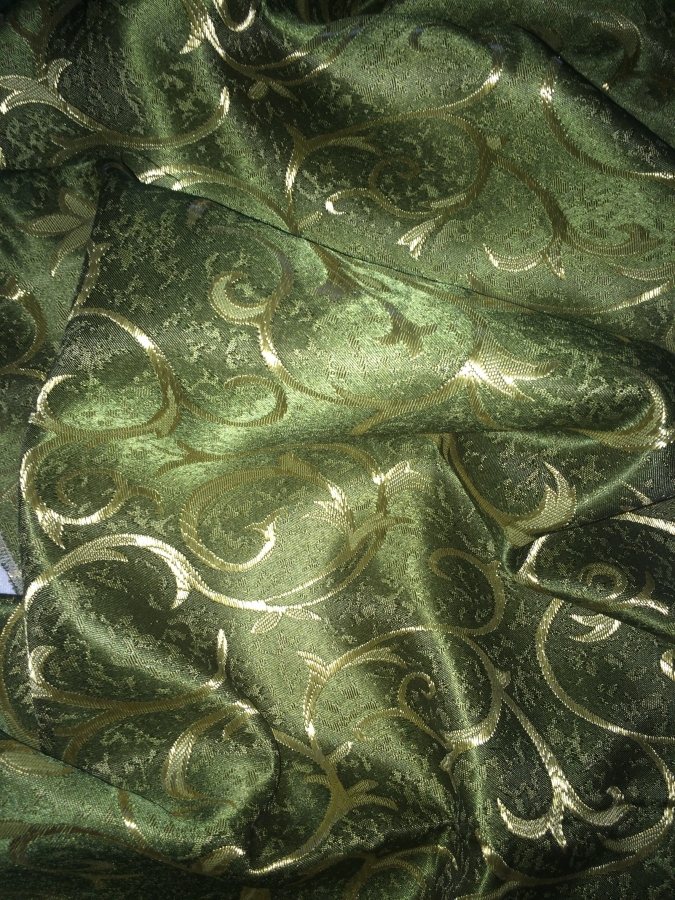 Draperie Verde Cu Model Crengute Galbui, Otto House