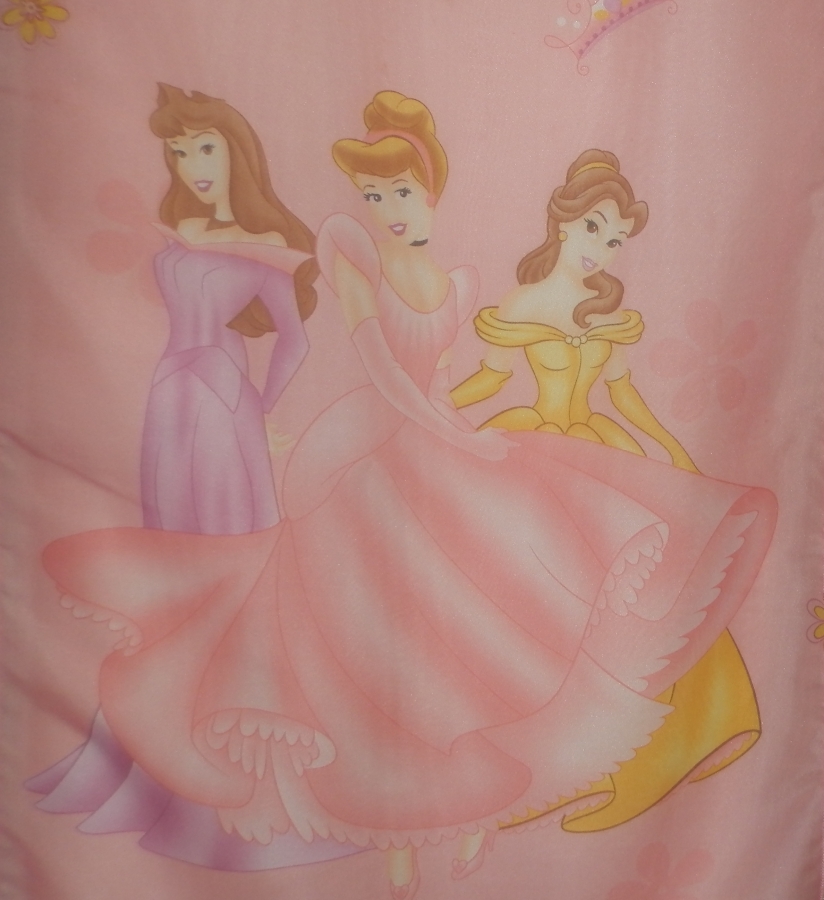 Perdea Printese, Fond Roz, Otto House