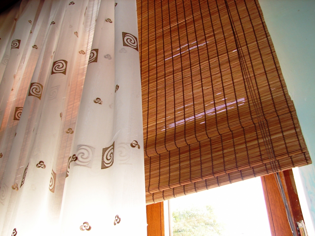 Rulouri Bambus, Otto House